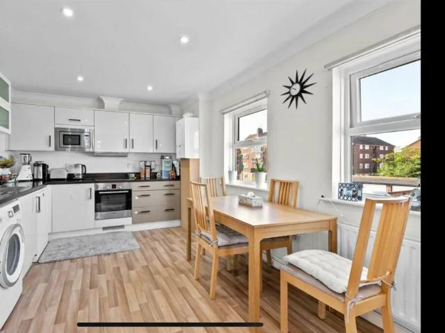 Apartment at Main Street, Greater London