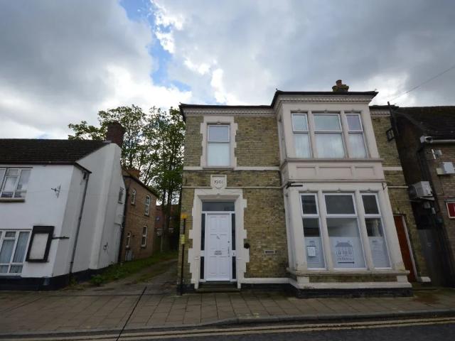 Apartment at Main Street, East Cambridgeshire