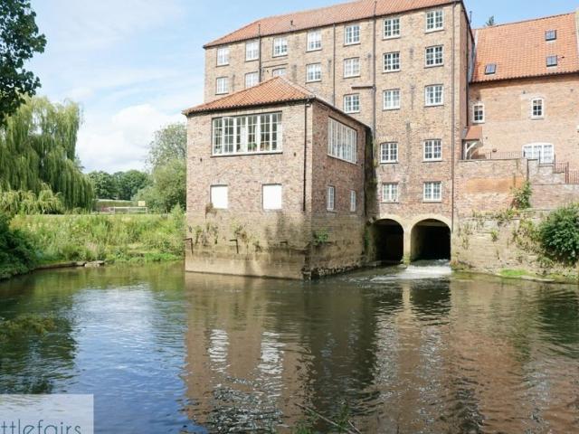 Apartment at Main Street, Skirpenbeck
