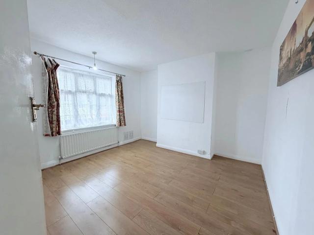 Apartment at Maitland Close, Greater London