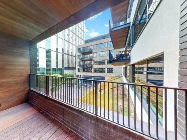 Apartment at Mallow Street, Greater London