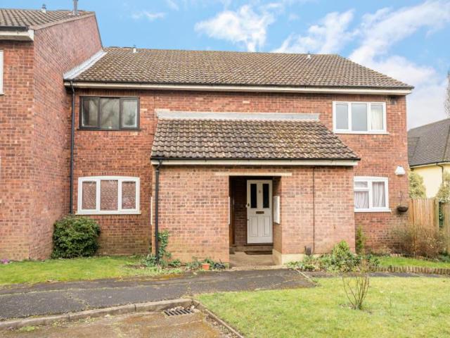Apartment at Mallard Way, Greater London