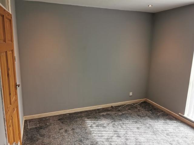 Apartment at Mallard Close, Bradford