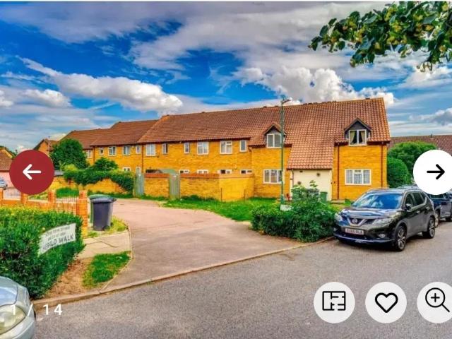 Apartment at Mallard Close, Dartford
