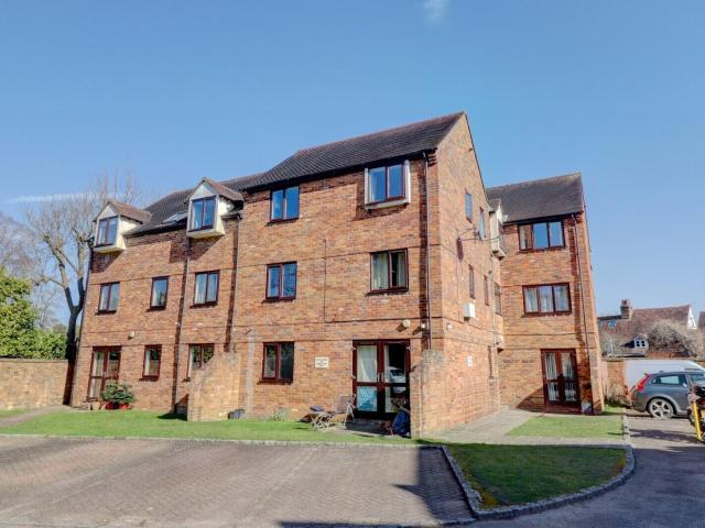 Apartment at Malthouse Square, Princes Risborough