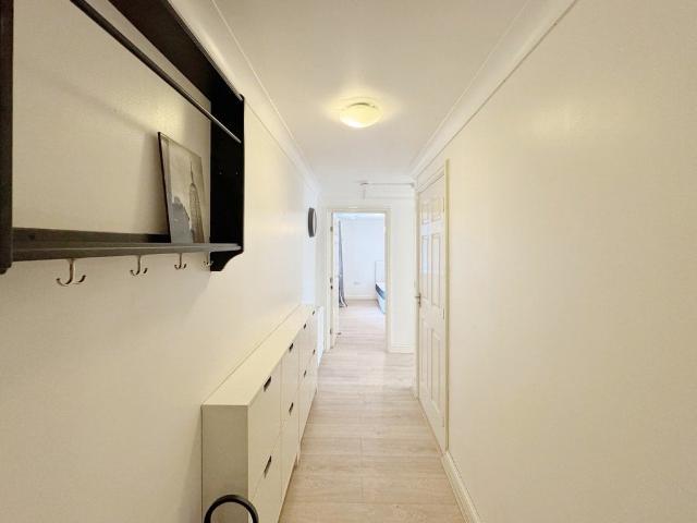 Apartment at Maltings Close, Greater London