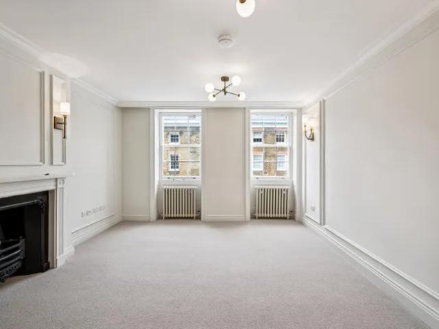 Apartment at Manchester Street, City of Westminster