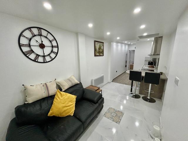Room at Manorway, Greater London