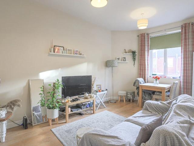 Apartment at Manor Grove, Leeds