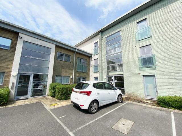 Apartment at Manor House Lane, Bristol