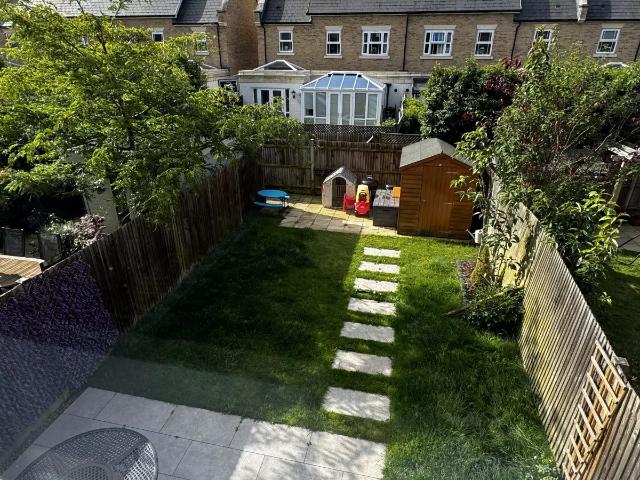 Apartment at Manor Lane, Borough of Spelthorne