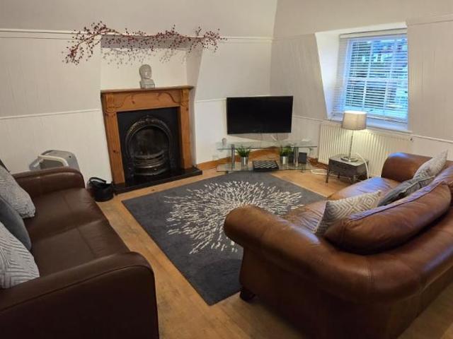 Apartment at Manor Road, Greater London
