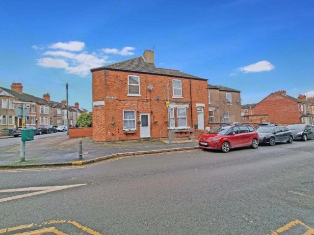 Apartment at Manor Road, Rugby