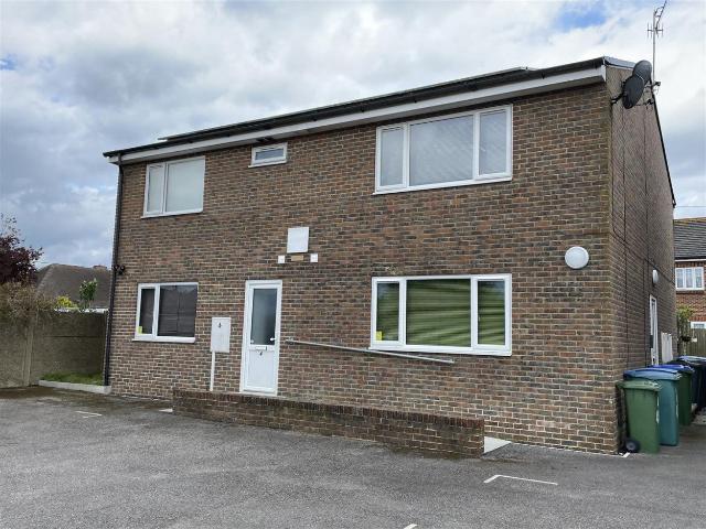 Apartment at Manning Road, Arun