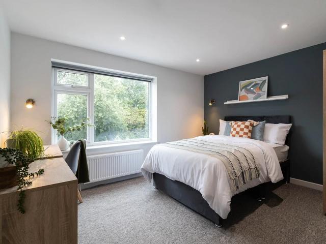 Room at Mansell Road, Wellington