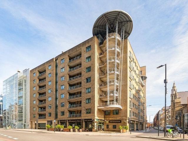 Apartment at Mansell Street, Greater London