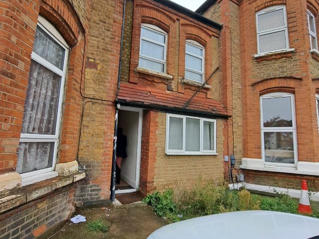 Apartment at Mansfield Road, Greater London