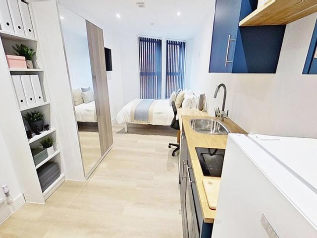 Apartment at Mansfield Road, Nottingham