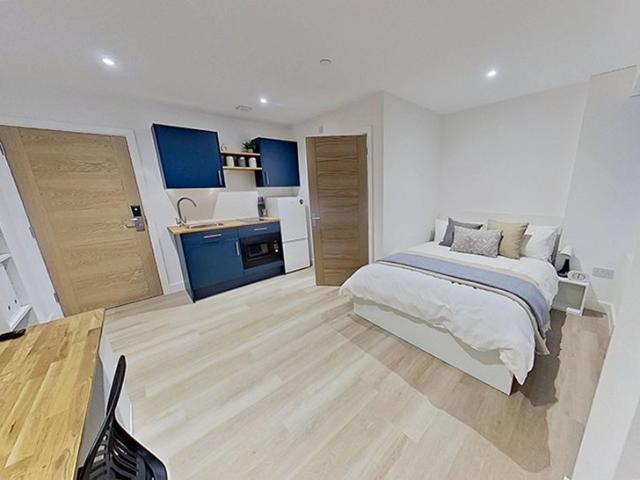Apartment at Mansfield Road, Nottingham