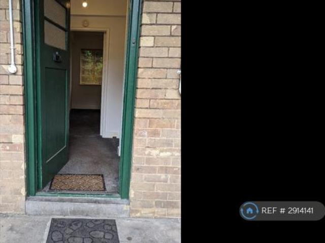 Apartment at Mansfield Road, Nottingham