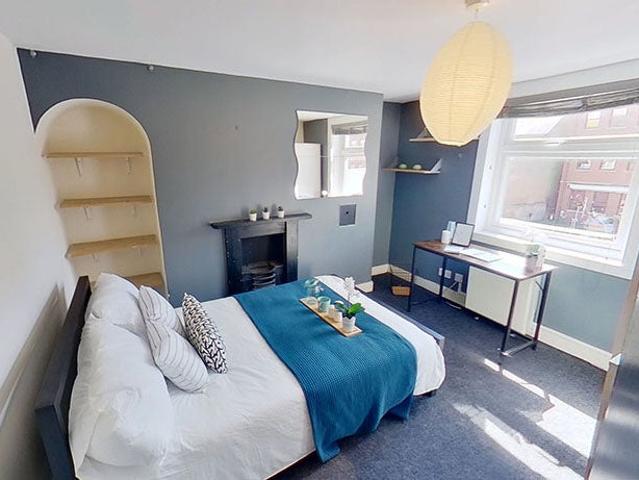 Apartment at Mansfield Road, Nottingham