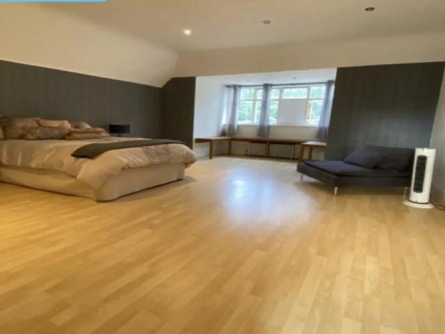 Apartment at Mapesbury Road, Greater London