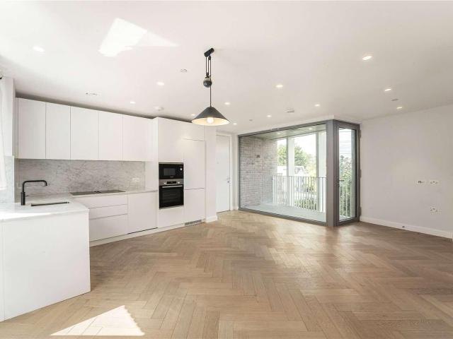 Apartment at Maple Path, Greater London