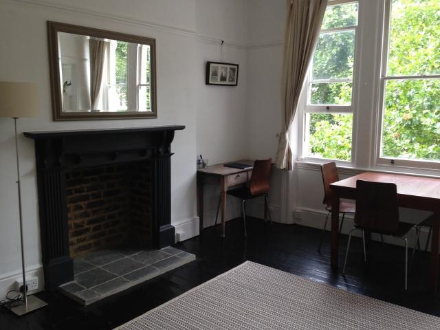 Apartment at Maple Road, Greater London