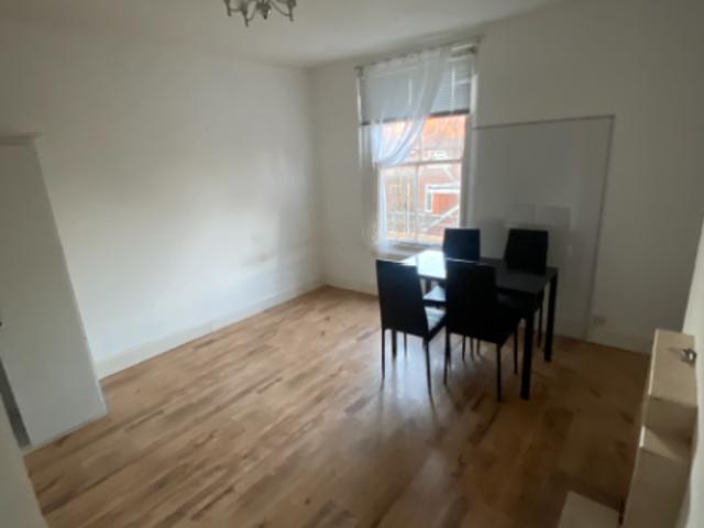 Apartment at Mapperley Park Drive, Nottingham
