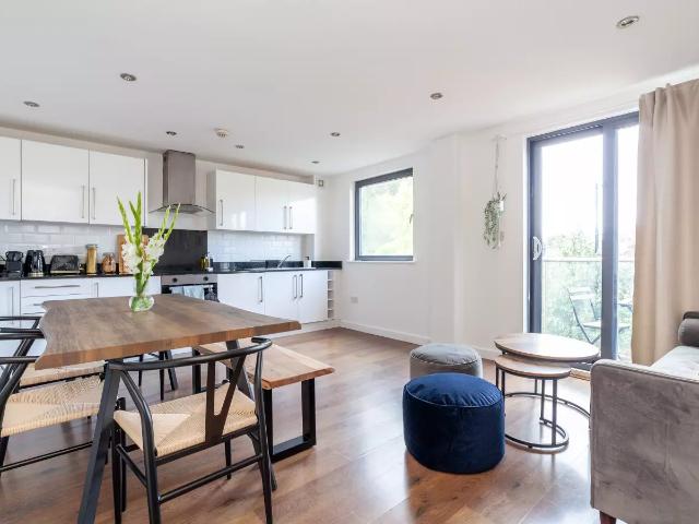 Apartment at Marcon Place, Greater London
