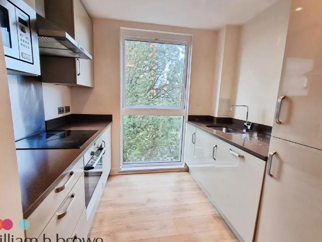 Apartment at Marconi Plaza, Chelmsford