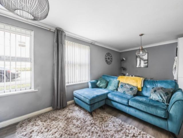 Apartment at Marbeck Close, Blunsdon St Andrew