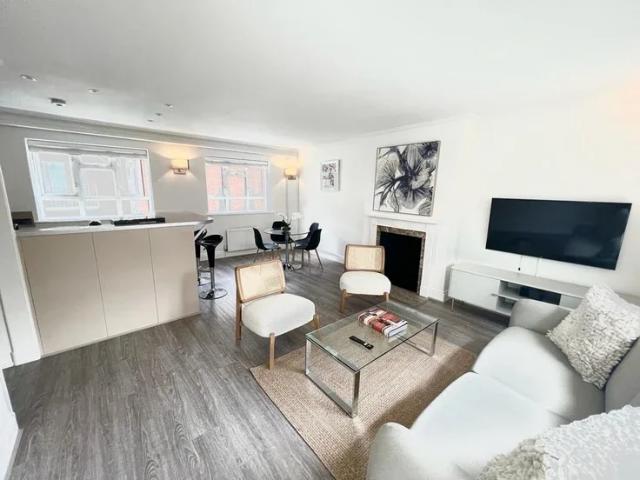 Apartment at Market Mews, City of Westminster