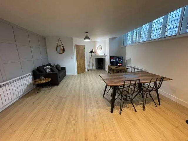 Apartment at Market Place, Vale of White Horse
