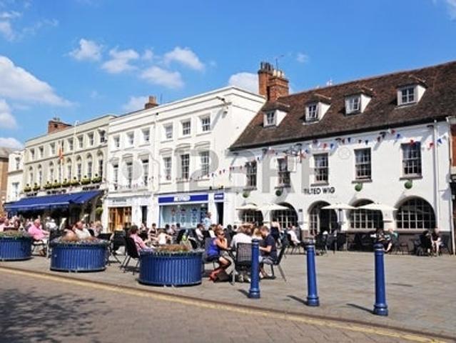 Apartment at Market Place, Warwick