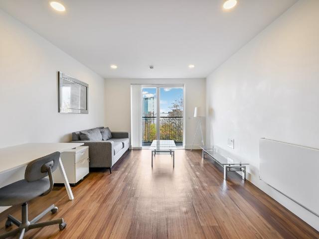 Apartment at Market Road, Greater London
