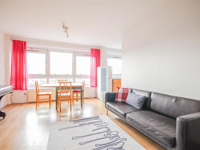Apartment at Market Road, Greater London