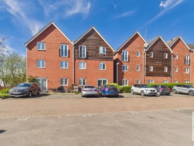 Apartment at Marina View, Lichfield