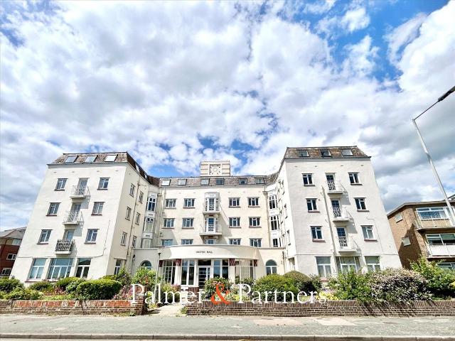 Apartment at Marine Parade East, Clacton on Sea