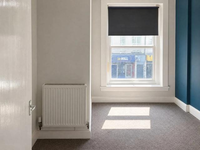 Apartment at Marine Road, Pensarn