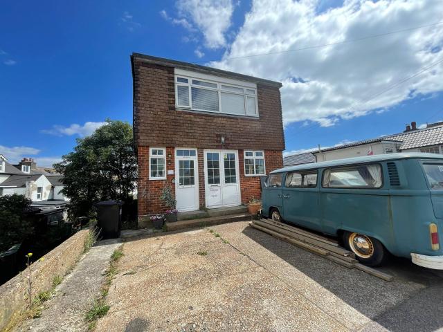Apartment at Marine Road, Wealden