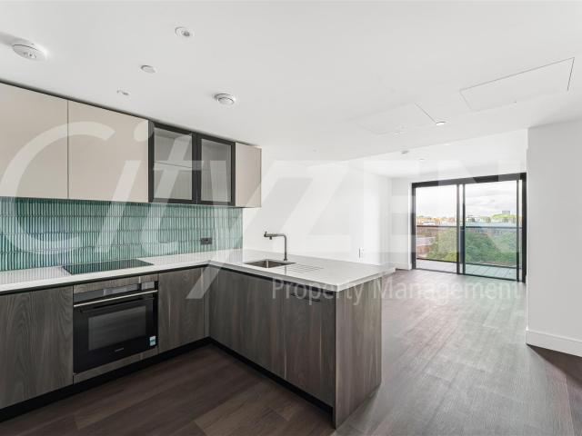 Apartment at Marian Place, Greater London