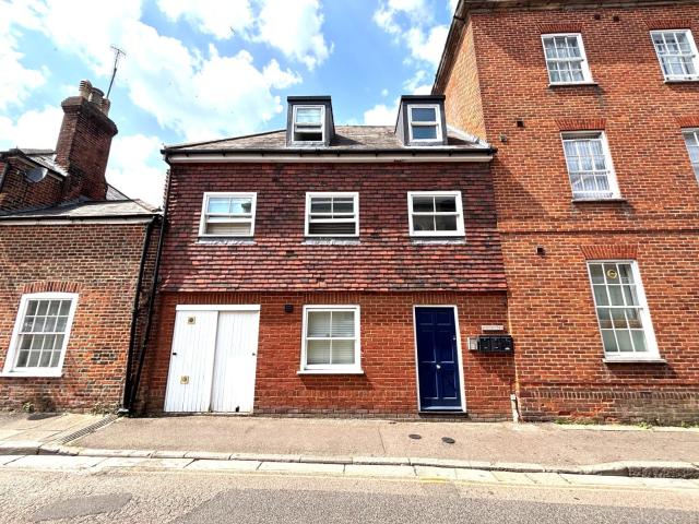 Apartment at Marlowe Avenue, Canterbury