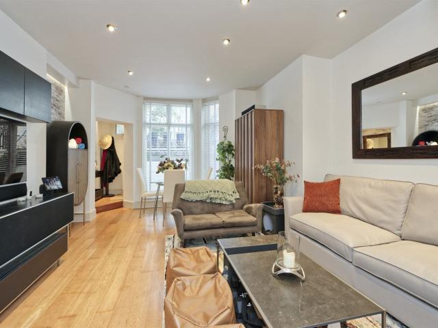 Apartment at Marloes Road, Greater London