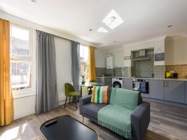 Apartment at Marlborough Place, Cherwell District