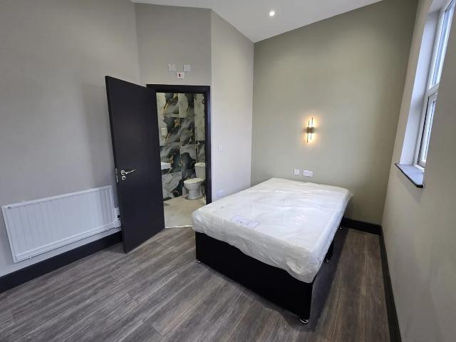 Apartment at Marlborough Road, Greater London