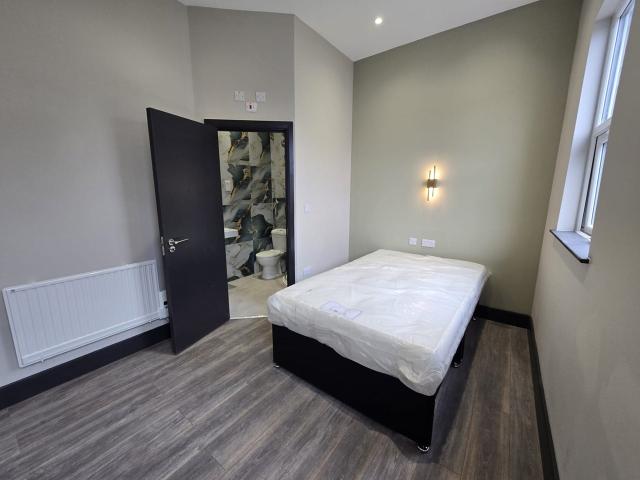 Apartment at Marlborough Road, Greater London