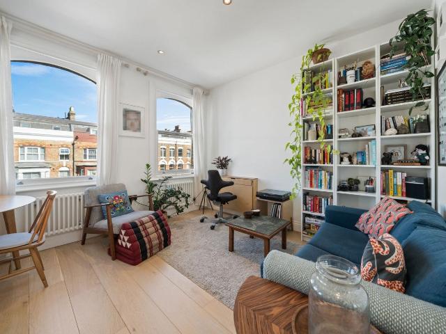 Apartment at Marlborough Road, Greater London