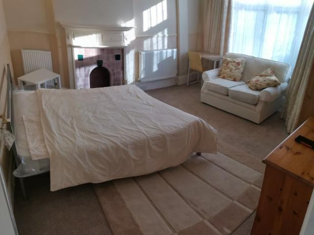 Apartment at Marlborough Road, Greater London