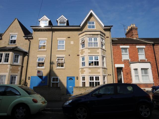 Apartment at Marlborough Road, Oxford